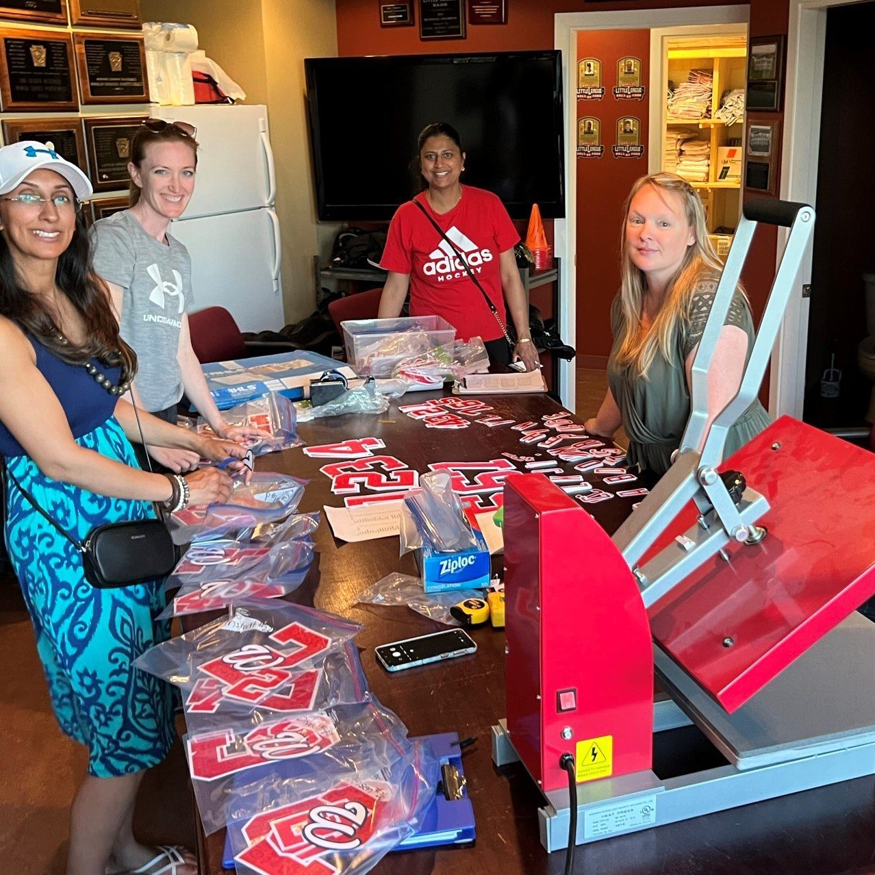 The Benefits of Volunteering for Your Kid’s Baseball League – A Surrey ...